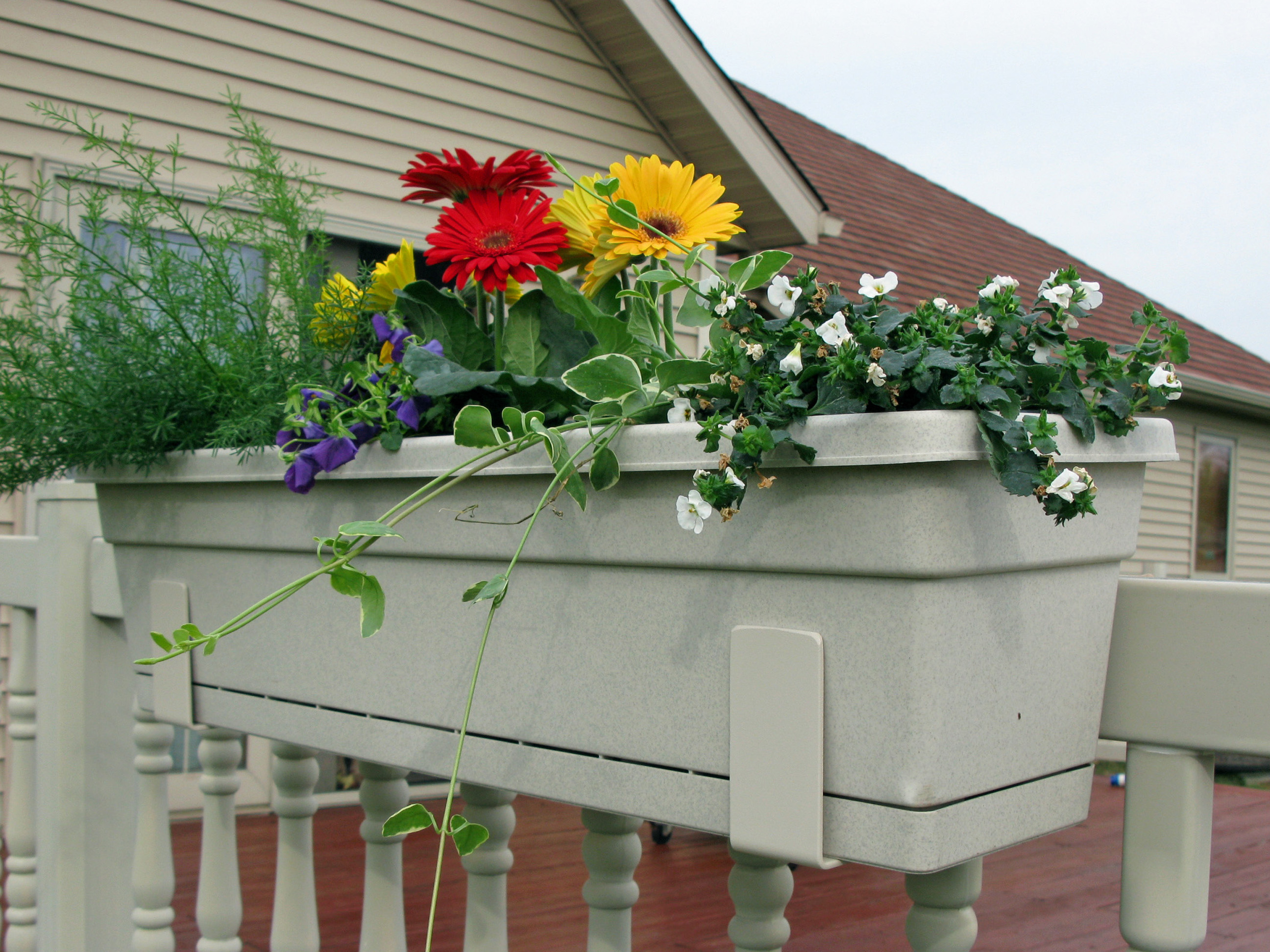 Aluminum Flowerbox Hooks by Discount Fence Supply, Inc